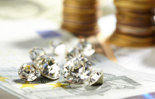Alternative Assets: A Quick Guide to Investing in Diamonds | Investment U