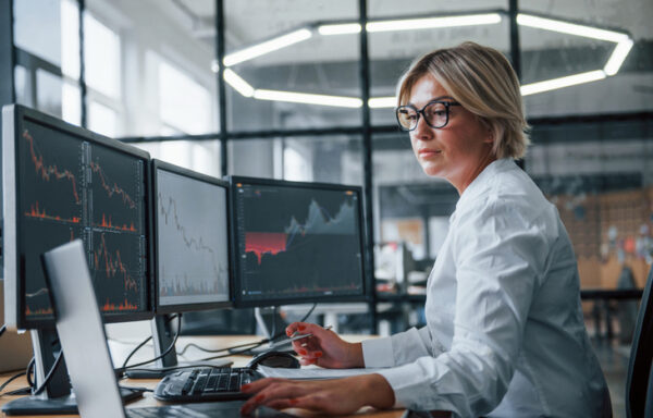 How to Pick Stocks for Long-Term Profit | Investment U